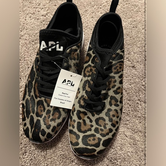 APL | Shoes | Nwt Apl Phantom Propelium Leopard Print Calf Hair Lowtop ...